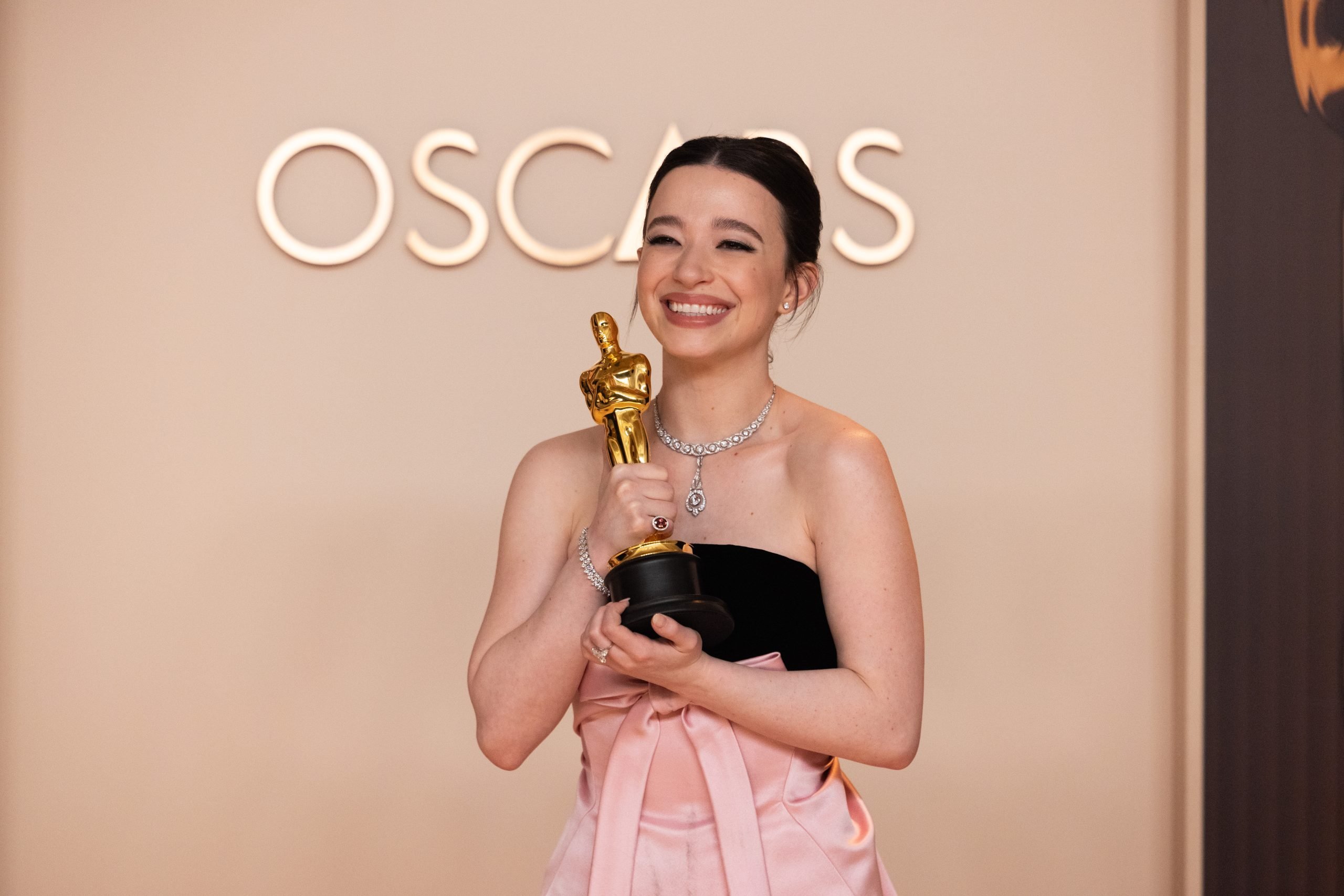 ¿Quién es Mikey Madison, ganadora del Oscar a Mejor Actriz? - Reporte Matutino